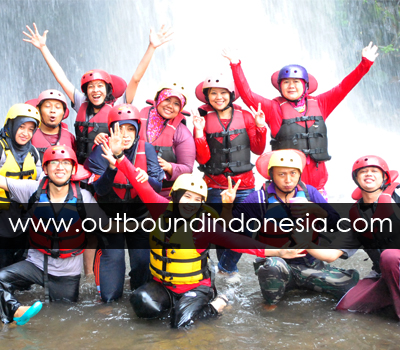 KAMPUNG RAFTING PUJON BATU - MALANG JAWA TIMUR | OUTBOUND INDONESIA